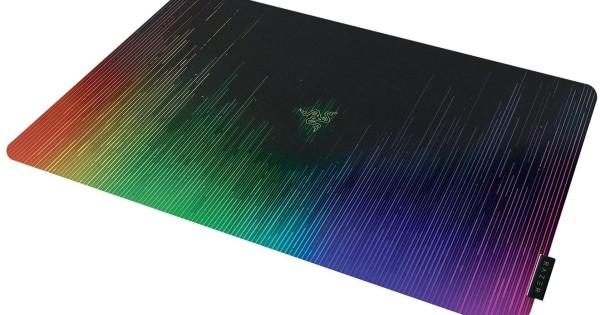 Razer Sphex V2 Gaming Mouse Pad: Ultra-Thin Form Factor - Optimized ...